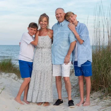 Michelle Simpson - Sunshine and Sass Travel